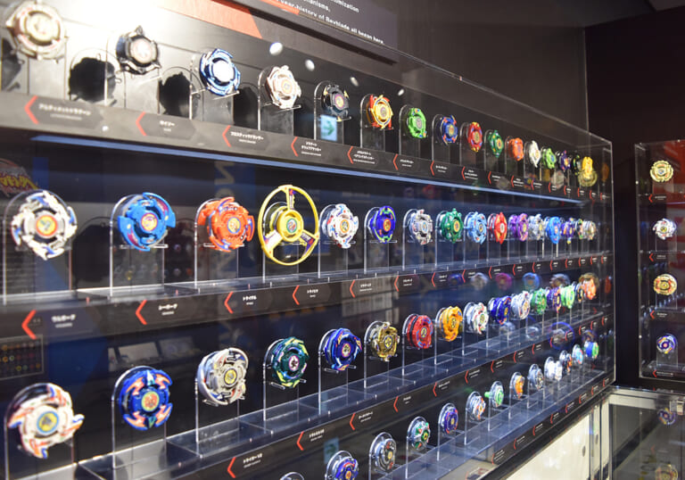 ベイブレード25周年記念展「BEYBLADE PARK」が渋谷で開催 - おもちゃ情報net.